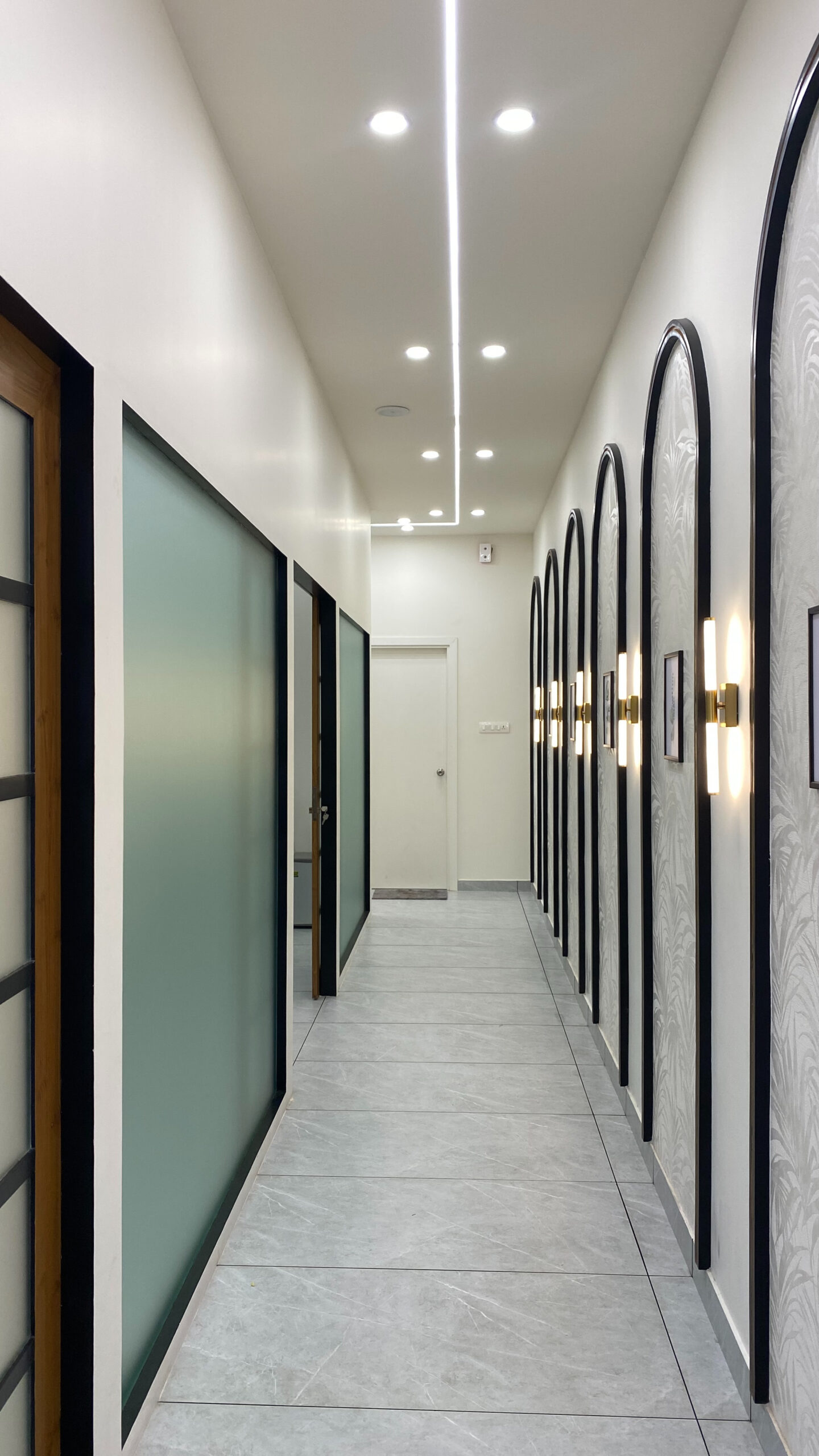 About Us - Eterna Clinic